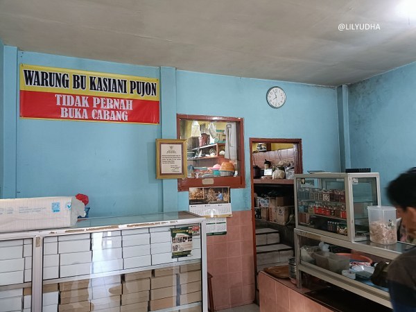 Warung Bu Kasiani Tempat Makan Legenda di Pujon Kabupaten Malang – akulily