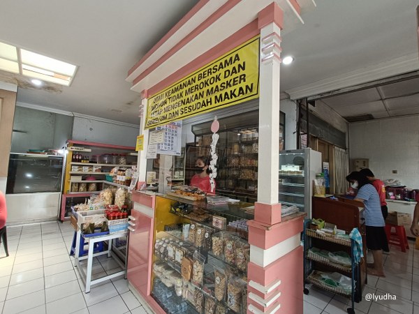 Segarnya Es Murni di Tengah Panasnya Kota Magelang – akulily